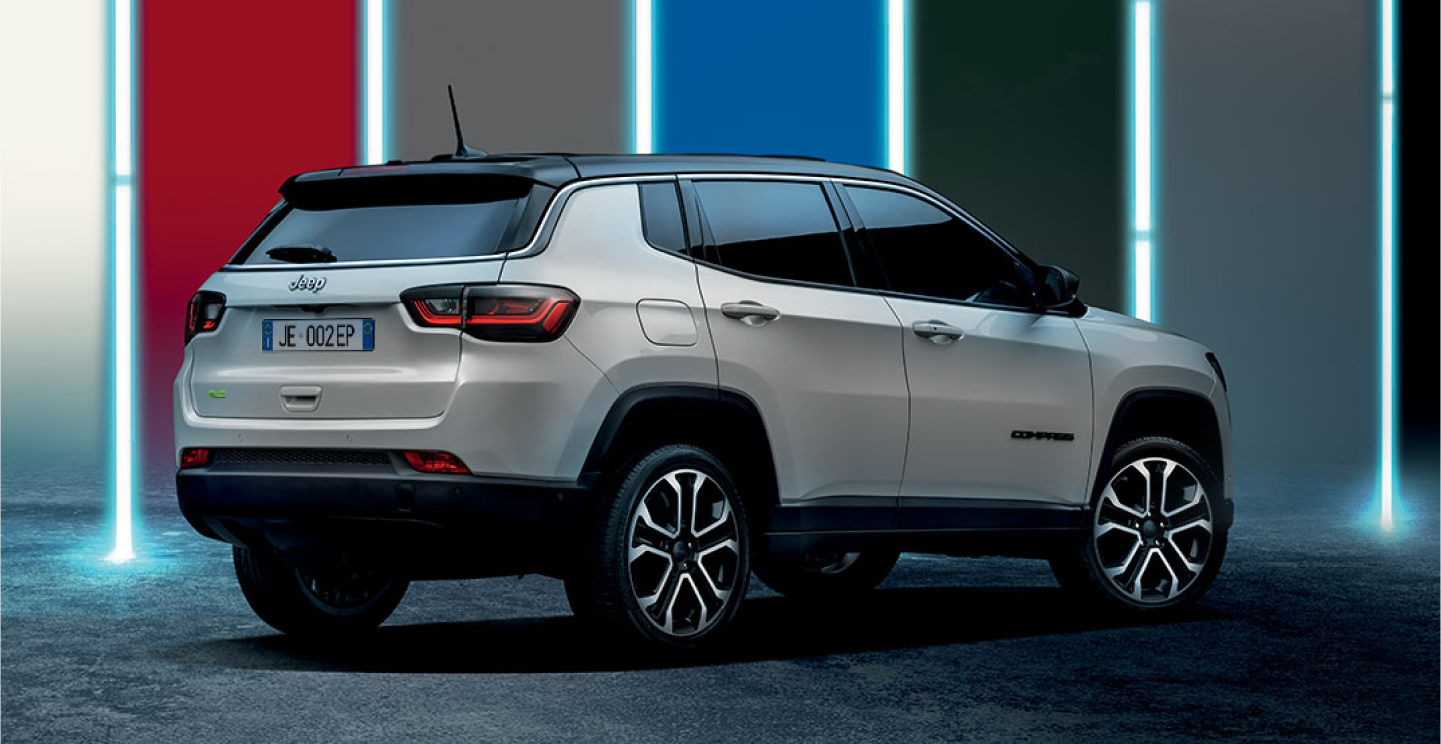 Nový Jeep® Compass e-Hybrid