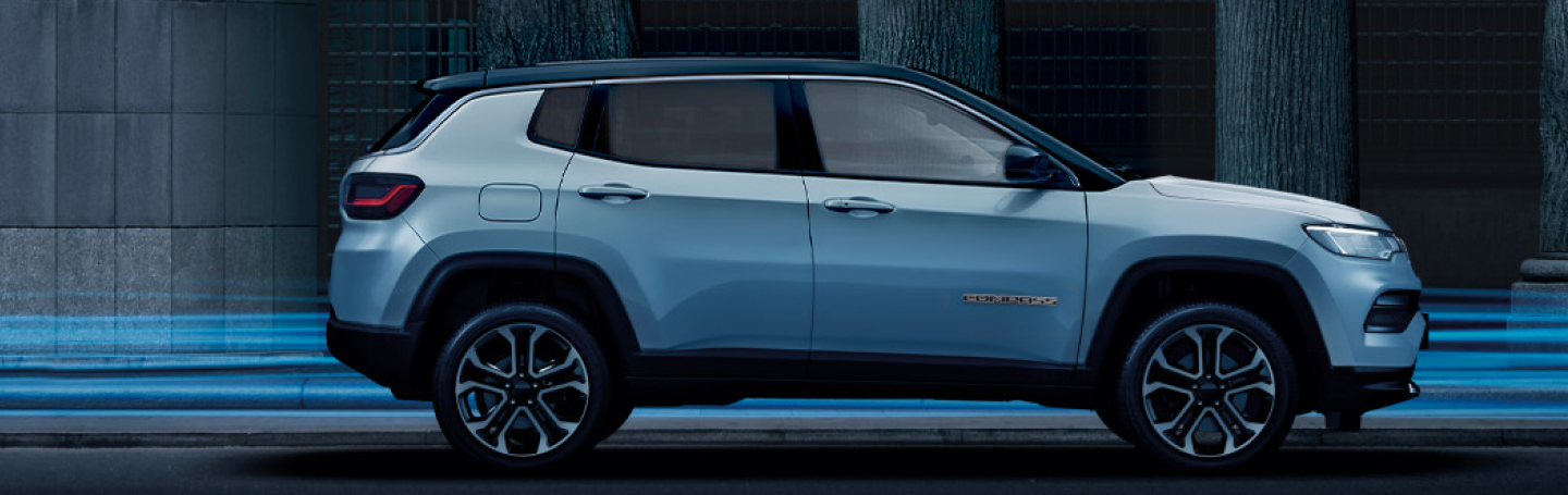 Nový Jeep® Compass e-Hybrid